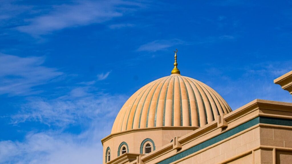 Ultimate Guide to Understanding Islamic Law: Sharia Explained for ...